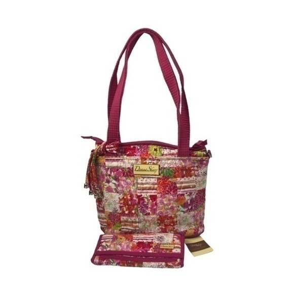 Donna Sharp | Bags | Donna Sharp Malibu Patch Jenna Bag Quilted Purse ...